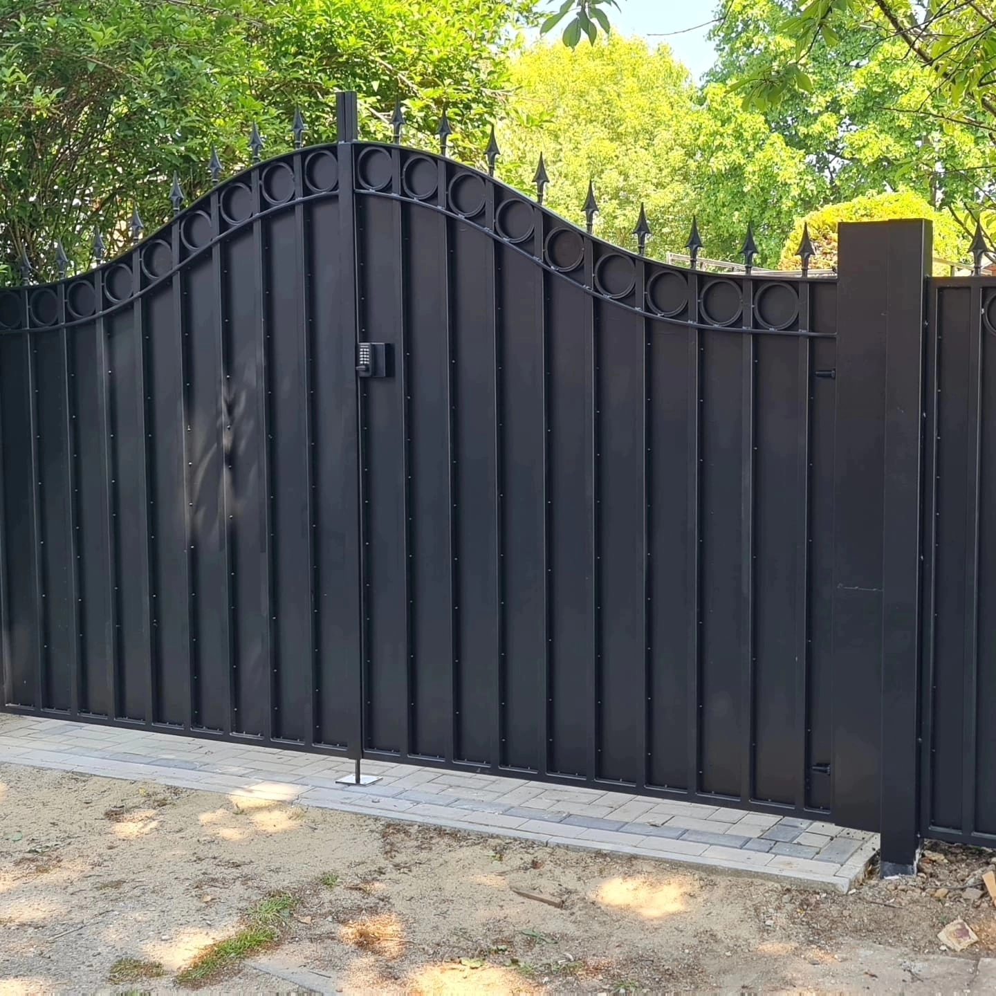 Gates & Railings | South London | Marek Welding & Fabrication Services